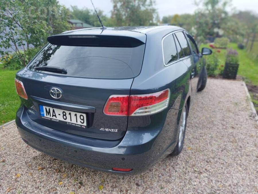 Pelēks Toyota Avensis 2009 Jelgava, ar dzinēja tilpumu 2.00 L un nobraukumu 386 tūkst. km par 4250 €, foto 4 vietnē AUTOMOTO.COM.LV