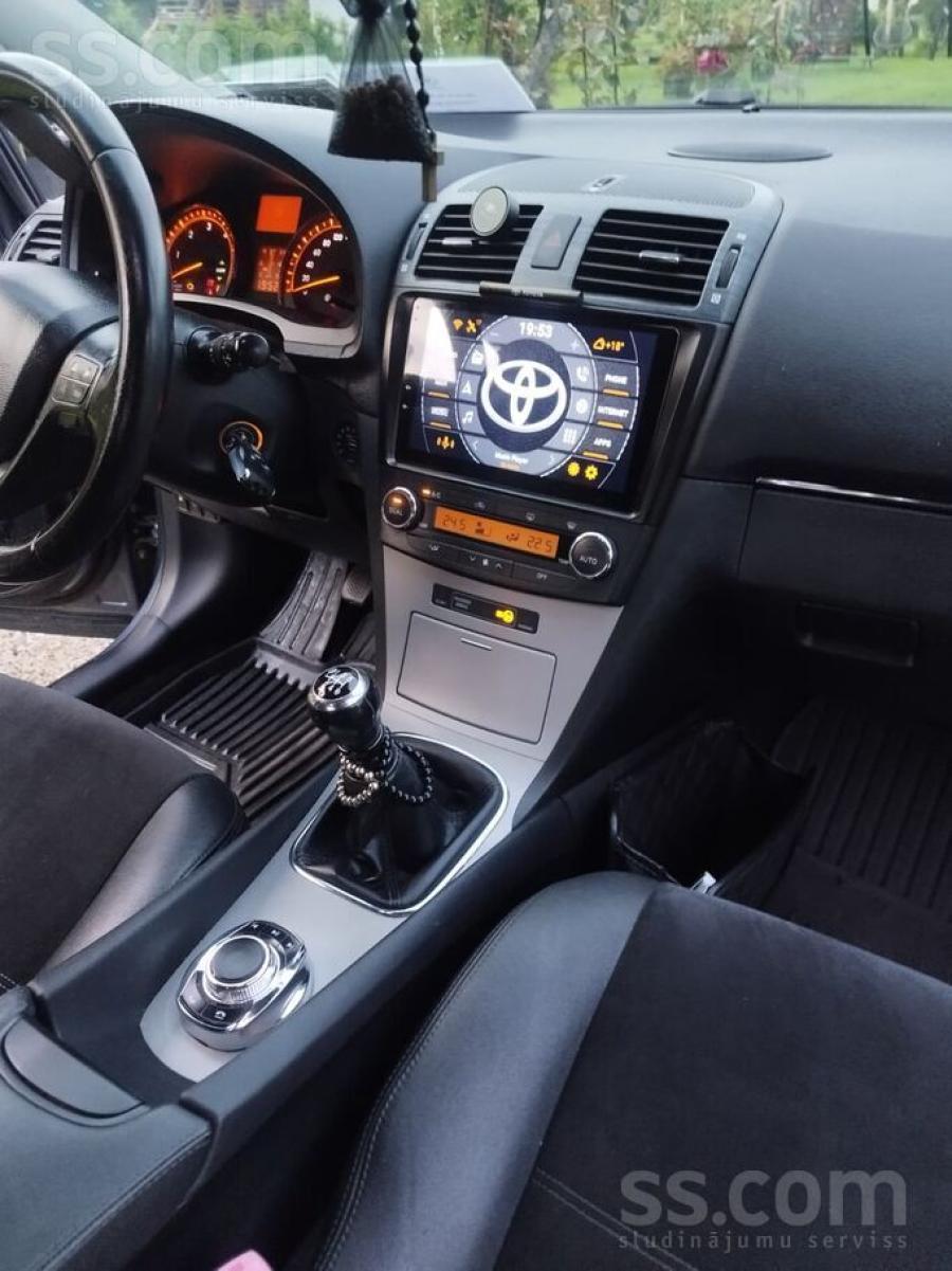 Pelēks Toyota Avensis 2009 Jelgava, ar dzinēja tilpumu 2.00 L un nobraukumu 386 tūkst. km par 4250 €, foto 9 vietnē AUTOMOTO.COM.LV