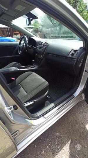 Pelēks Toyota Avensis 2009 Viļņa, ar dzinēja tilpumu 2.20 L un nobraukumu 217 tūkst. km par 3600 €, foto 17 vietnē AUTOMOTO.COM.LV