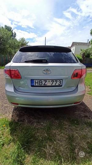 Pelēks Toyota Avensis 2009 Viļņa, ar dzinēja tilpumu 2.20 L un nobraukumu 217 tūkst. km par 3600 €, foto 25 vietnē AUTOMOTO.COM.LV