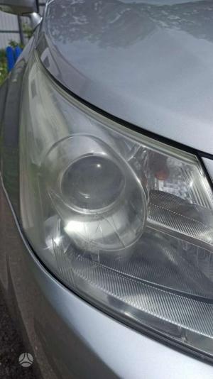 Pelēks Toyota Avensis 2009 Viļņa, ar dzinēja tilpumu 2.20 L un nobraukumu 217 tūkst. km par 3600 €, foto 27 vietnē AUTOMOTO.COM.LV