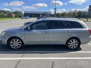 Grey Toyota Avensis 2009 in Jurmala, with an engine capacity of 2.00 L and mileage of 350 thousand km for 2600 €, photo 8 on AUTOMOTO.COM.LV
