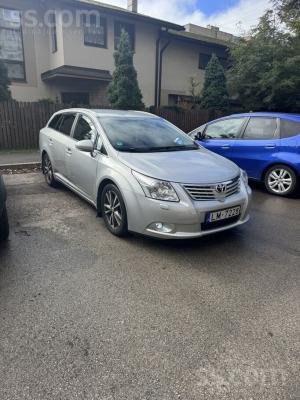 Pelēks Toyota Avensis 2009 Rīga, ar dzinēja tilpumu 2.00 L un nobraukumu 470 tūkst. km par 2150 €, foto  vietnē AUTOMOTO.COM.LV