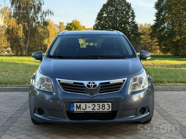 Pelēks Toyota Avensis 2009 Rīga, ar dzinēja tilpumu 2.00 L un nobraukumu 0 tūkst. km par 2590 €, foto 8 vietnē AUTOMOTO.COM.LV