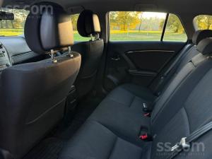 Grey Toyota Avensis 2009 in Riga, with an engine capacity of 2.00 L and mileage of 0 thousand km for 2590 €, photo 12 on AUTOMOTO.COM.LV