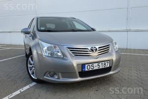 Grey Toyota Avensis 2009 in Riga, with an engine capacity of 1.80 L and mileage of 290 thousand km for 5950 €, photo 9 on AUTOMOTO.COM.LV
