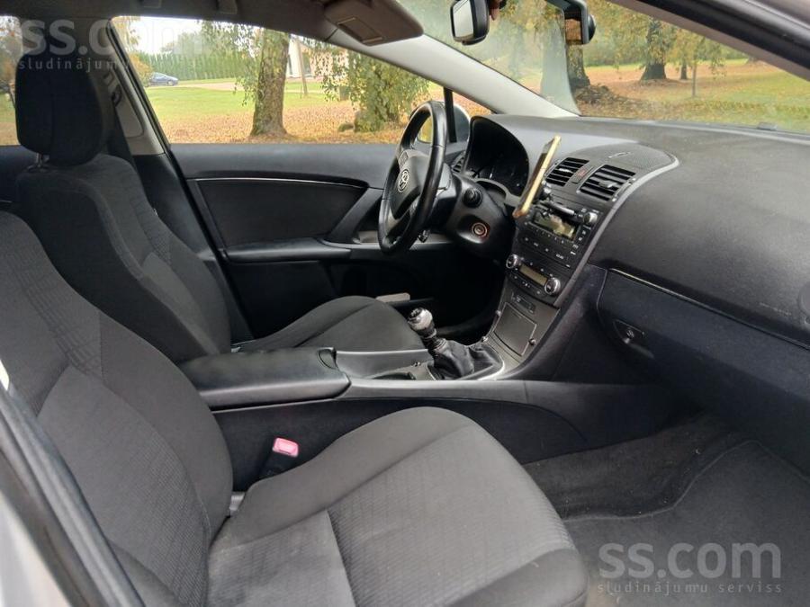 Pelēks Toyota Avensis 2009 Rīga, ar dzinēja tilpumu 2.20 L un nobraukumu 0 tūkst. km par 3500 €, foto 12 vietnē AUTOMOTO.COM.LV