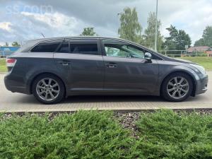 Pelēks Toyota Avensis 2010 Rēzekne, ar dzinēja tilpumu 2.20 L un nobraukumu 0 tūkst. km par 4950 €, foto 7 vietnē AUTOMOTO.COM.LV