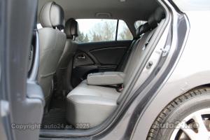 Pelēks Toyota Avensis 2010 Tartu, ar dzinēja tilpumu 2.00 L un nobraukumu 345 tūkst. km par 3700 €, foto 13 vietnē AUTOMOTO.COM.LV