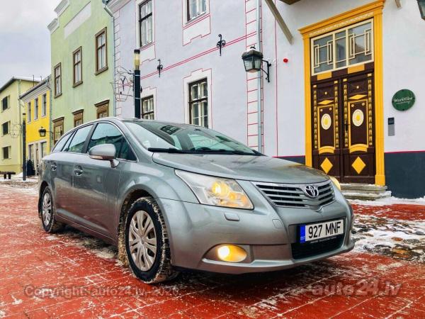 Grey Toyota Avensis 2010 in Tallinn, with an engine capacity of 1.80 L and mileage of 374 thousand km for 4500 €, photo 1 on AUTOMOTO.COM.LV