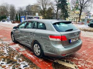 Pelēks Toyota Avensis 2010 Tallina, ar dzinēja tilpumu 1.80 L un nobraukumu 374 tūkst. km par 4500 €, foto 8 vietnē AUTOMOTO.COM.LV