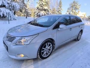 Grey Toyota Avensis 2010 in Vilnius, with an engine capacity of 2.20 L and mileage of 303 thousand km for 3750 €, photo  on AUTOMOTO.COM.LV