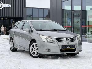 Grey Toyota Avensis 2010 in Siauliai, with an engine capacity of 2.20 L and mileage of 294 thousand km for 4550 €, photo 12 on AUTOMOTO.COM.LV