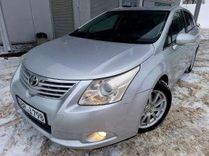 Grey Toyota Avensis 2010 in Jonava, with an engine capacity of 2.23 L and mileage of 294 thousand km for 3350 €, photo 7 on AUTOMOTO.COM.LV