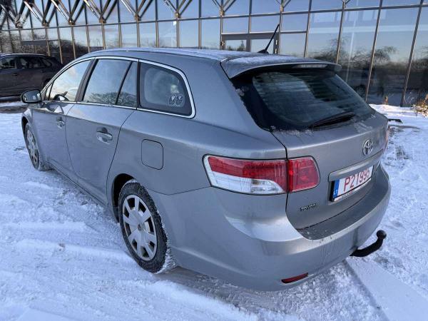 Grey Toyota Avensis 2010 in Vilnius, with an engine capacity of 1.80 L and mileage of 326 thousand km for 4850 €, photo 6 on AUTOMOTO.COM.LV