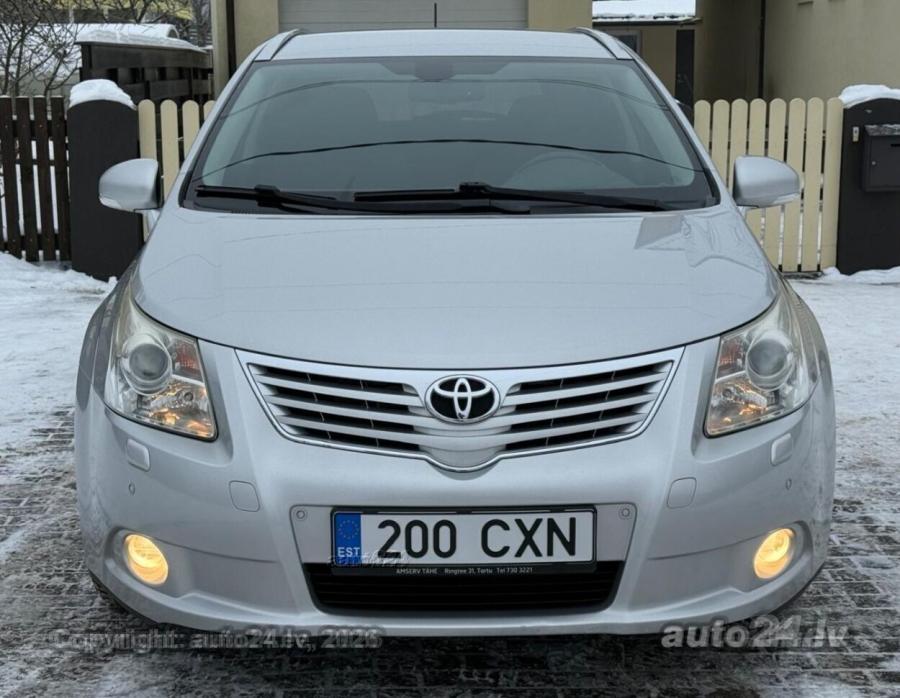 Pelēks Toyota Avensis 2010 Pērnava, ar dzinēja tilpumu 2.00 L un nobraukumu 229 tūkst. km par 5500 €, foto 7 vietnē AUTOMOTO.COM.LV
