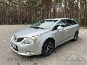 Grey Toyota Avensis 2010 in Tallinn, with an engine capacity of 2.00 L and mileage of 386 thousand km for 2490 €, photo  on AUTOMOTO.COM.LV