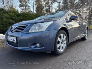 Pelēks Toyota Avensis 2010 Tallina, ar dzinēja tilpumu 2.20 L un nobraukumu 317 tūkst. km par 4000 €, foto  vietnē AUTOMOTO.COM.LV