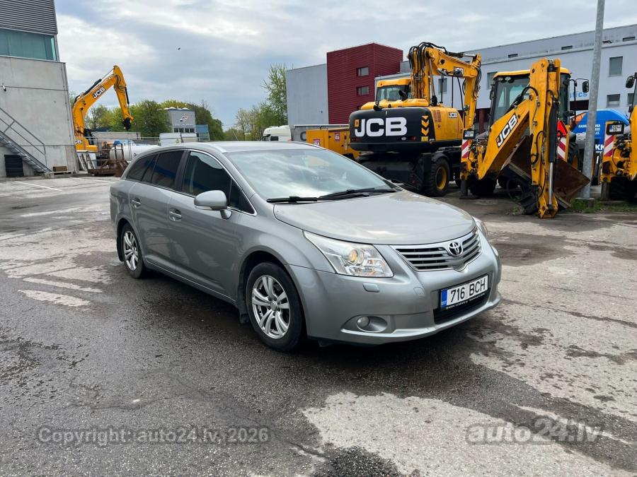 Серый Тойота Авенсис 2010 в Таллин, объемом двигателя 1.80 л и пробегом 236 тыс. км за 4500 €, фото 8 на AUTOMOTO.COM.LV