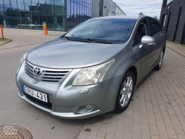 Grey Toyota Avensis 2010 in Kaunas, with an engine capacity of 1.80 L and mileage of 306 thousand km for 4350 €, photo 3 on AUTOMOTO.COM.LV