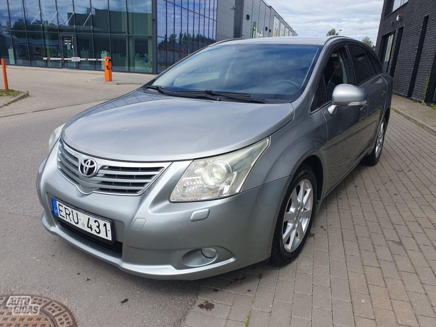 Серый Тойота Авенсис 2010 в Каунас, объемом двигателя 1.80 л и пробегом 306 тыс. км за 4350 €, фото 4 на AUTOMOTO.COM.LV