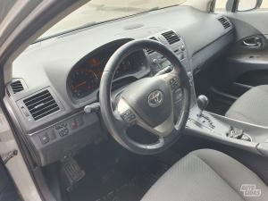 Серый Тойота Авенсис 2010 в Каунас, объемом двигателя 1.80 л и пробегом 306 тыс. км за 4350 €, фото 11 на AUTOMOTO.COM.LV