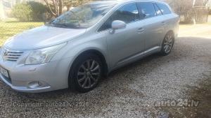 Pelēks Toyota Avensis 2010 Tallina, ar dzinēja tilpumu 2.00 L un nobraukumu 0 tūkst. km par 4300 €, foto 11 vietnē AUTOMOTO.COM.LV