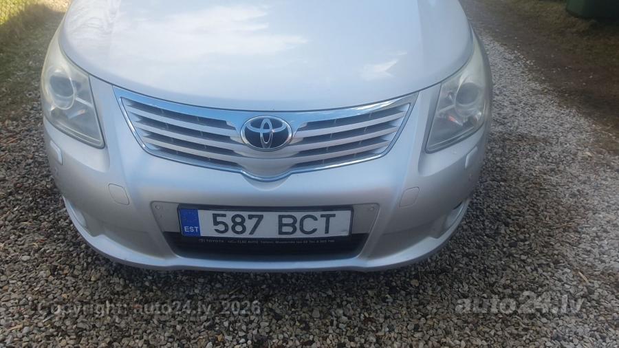 Pelēks Toyota Avensis 2010 Tallina, ar dzinēja tilpumu 2.00 L un nobraukumu 0 tūkst. km par 4300 €, foto 12 vietnē AUTOMOTO.COM.LV