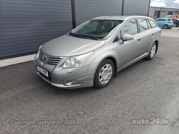 Pelēks Toyota Avensis 2010 Pērnava, ar dzinēja tilpumu 1.80 L un nobraukumu 217 tūkst. km par 2000 €, foto 1 vietnē AUTOMOTO.COM.LV