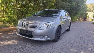 Grey Toyota Avensis 2010 in Vilnius, with an engine capacity of 2.20 L and mileage of 252 thousand km for 4350 €, photo  on AUTOMOTO.COM.LV