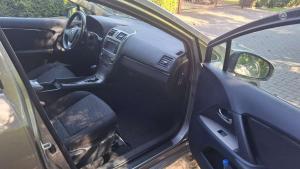 Grey Toyota Avensis 2010 in Vilnius, with an engine capacity of 2.20 L and mileage of 252 thousand km for 4350 €, photo 7 on AUTOMOTO.COM.LV