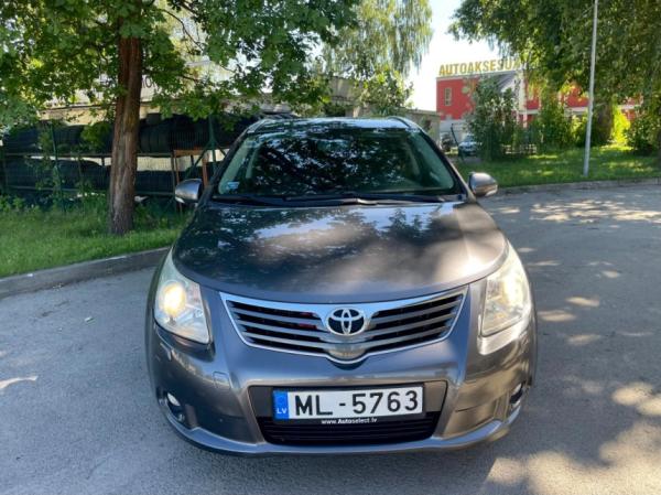 Серый Тойота Авенсис 2010 в Рига, объемом двигателя 1.60 л и пробегом 0 тыс. км за 4800 €, фото 2 на AUTOMOTO.COM.LV