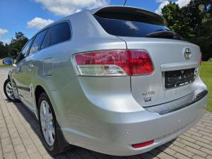 Grey Toyota Avensis 2010 in Telschi, with an engine capacity of 2.23 L and mileage of 248 thousand km for 4350 €, photo 19 on AUTOMOTO.COM.LV
