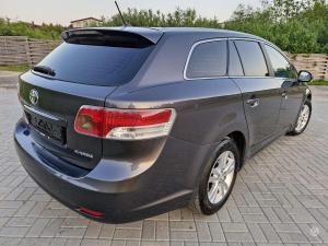 Pelēks Toyota Avensis 2010 Viļņa, ar dzinēja tilpumu 1.99 L un nobraukumu 249 tūkst. km par 5500 €, foto 6 vietnē AUTOMOTO.COM.LV