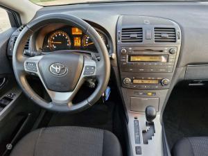 Pelēks Toyota Avensis 2010 Viļņa, ar dzinēja tilpumu 1.99 L un nobraukumu 249 tūkst. km par 5500 €, foto 14 vietnē AUTOMOTO.COM.LV