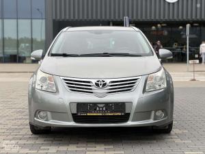 Pelēks Toyota Avensis 2010 Šauļi, ar dzinēja tilpumu 2.20 L un nobraukumu 294 tūkst. km par 4300 €, foto 4 vietnē AUTOMOTO.COM.LV