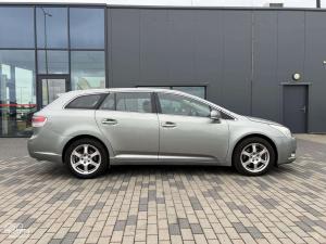 Pelēks Toyota Avensis 2010 Šauļi, ar dzinēja tilpumu 2.20 L un nobraukumu 294 tūkst. km par 4300 €, foto 5 vietnē AUTOMOTO.COM.LV