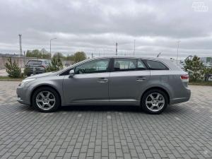 Pelēks Toyota Avensis 2010 Šauļi, ar dzinēja tilpumu 2.20 L un nobraukumu 294 tūkst. km par 4300 €, foto 6 vietnē AUTOMOTO.COM.LV