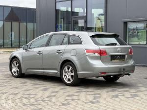 Pelēks Toyota Avensis 2010 Šauļi, ar dzinēja tilpumu 2.20 L un nobraukumu 294 tūkst. km par 4300 €, foto 9 vietnē AUTOMOTO.COM.LV