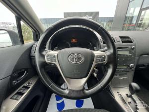 Pelēks Toyota Avensis 2010 Šauļi, ar dzinēja tilpumu 2.20 L un nobraukumu 294 tūkst. km par 4300 €, foto 13 vietnē AUTOMOTO.COM.LV