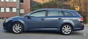 Pelēks Toyota Avensis 2010 Viļņa, ar dzinēja tilpumu 2.00 L un nobraukumu 386 tūkst. km par 3200 €, foto 7 vietnē AUTOMOTO.COM.LV
