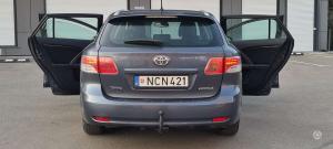 Pelēks Toyota Avensis 2010 Viļņa, ar dzinēja tilpumu 2.00 L un nobraukumu 386 tūkst. km par 3200 €, foto 20 vietnē AUTOMOTO.COM.LV