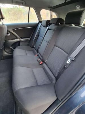 Pelēks Toyota Avensis 2010 Viļņa, ar dzinēja tilpumu 2.00 L un nobraukumu 386 tūkst. km par 3200 €, foto 28 vietnē AUTOMOTO.COM.LV