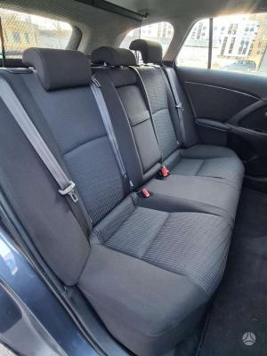 Pelēks Toyota Avensis 2010 Viļņa, ar dzinēja tilpumu 2.00 L un nobraukumu 386 tūkst. km par 3200 €, foto 30 vietnē AUTOMOTO.COM.LV