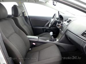 Серый Тойота Авенсис 2010 в Таллин, объемом двигателя 1.80 л и пробегом 217 тыс. км за 2999 €, фото 7 на AUTOMOTO.COM.LV