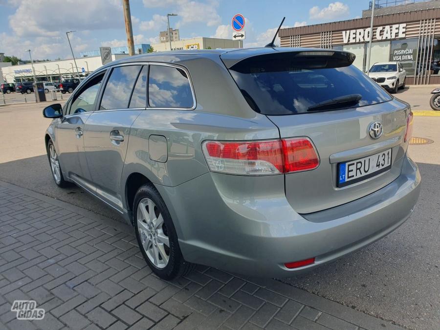 Серый Тойота Авенсис 2010 в Каунас, объемом двигателя 1.80 л и пробегом 306 тыс. км за 3950 €, фото 7 на AUTOMOTO.COM.LV