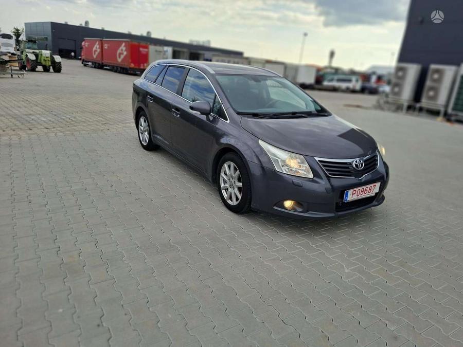 Серый Тойота Авенсис 2010 в Каунас, объемом двигателя 2.00 л и пробегом 270 тыс. км за 3750 €, фото 11 на AUTOMOTO.COM.LV