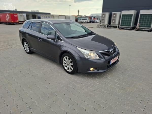 Серый Тойота Авенсис 2010 в Каунас, объемом двигателя 2.00 л и пробегом 270 тыс. км за 3750 €, фото 1 на AUTOMOTO.COM.LV