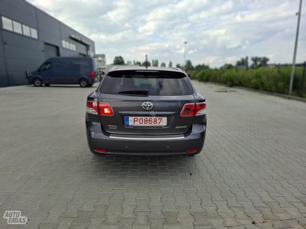 Серый Тойота Авенсис 2010 в Каунас, объемом двигателя 2.00 л и пробегом 270 тыс. км за 3750 €, фото 7 на AUTOMOTO.COM.LV