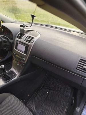 Grey Toyota Avensis 2010 in Vilnius, with an engine capacity of 2.00 L and mileage of 336 thousand km for 3500 €, photo 6 on AUTOMOTO.COM.LV